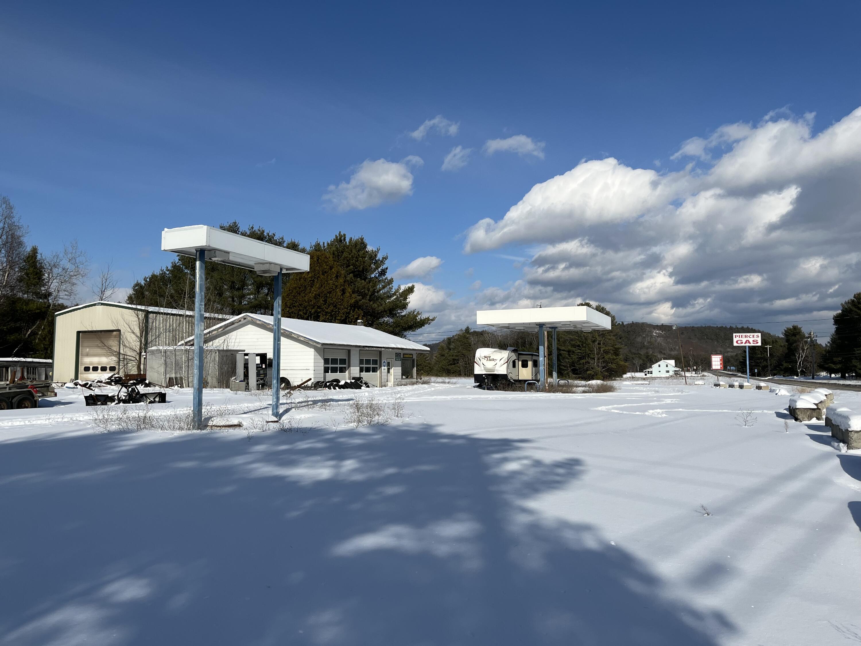 707 Stowersville Road | B.A. Straight Real Estate