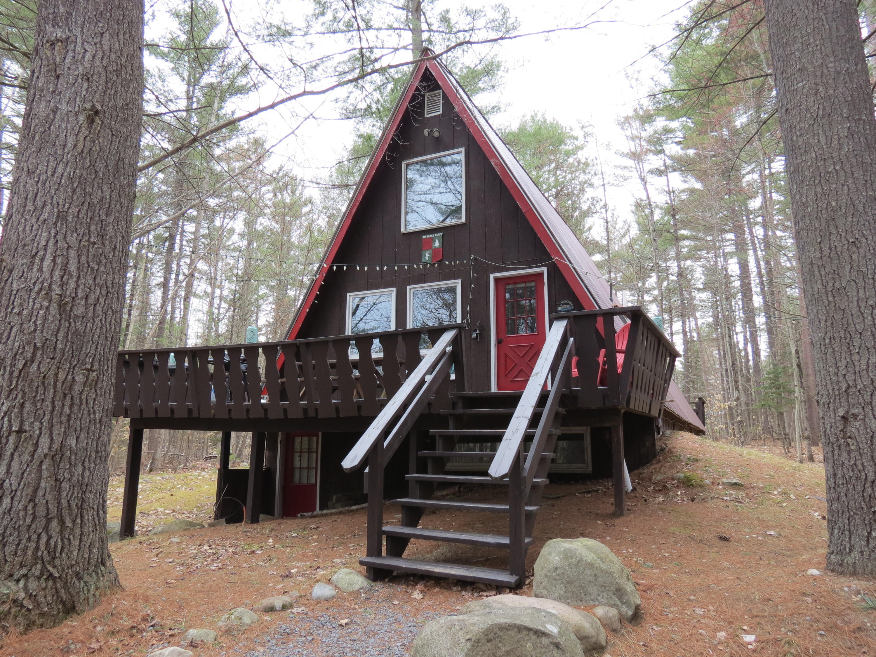 87 Spruce Lane | B.A. Straight Real Estate