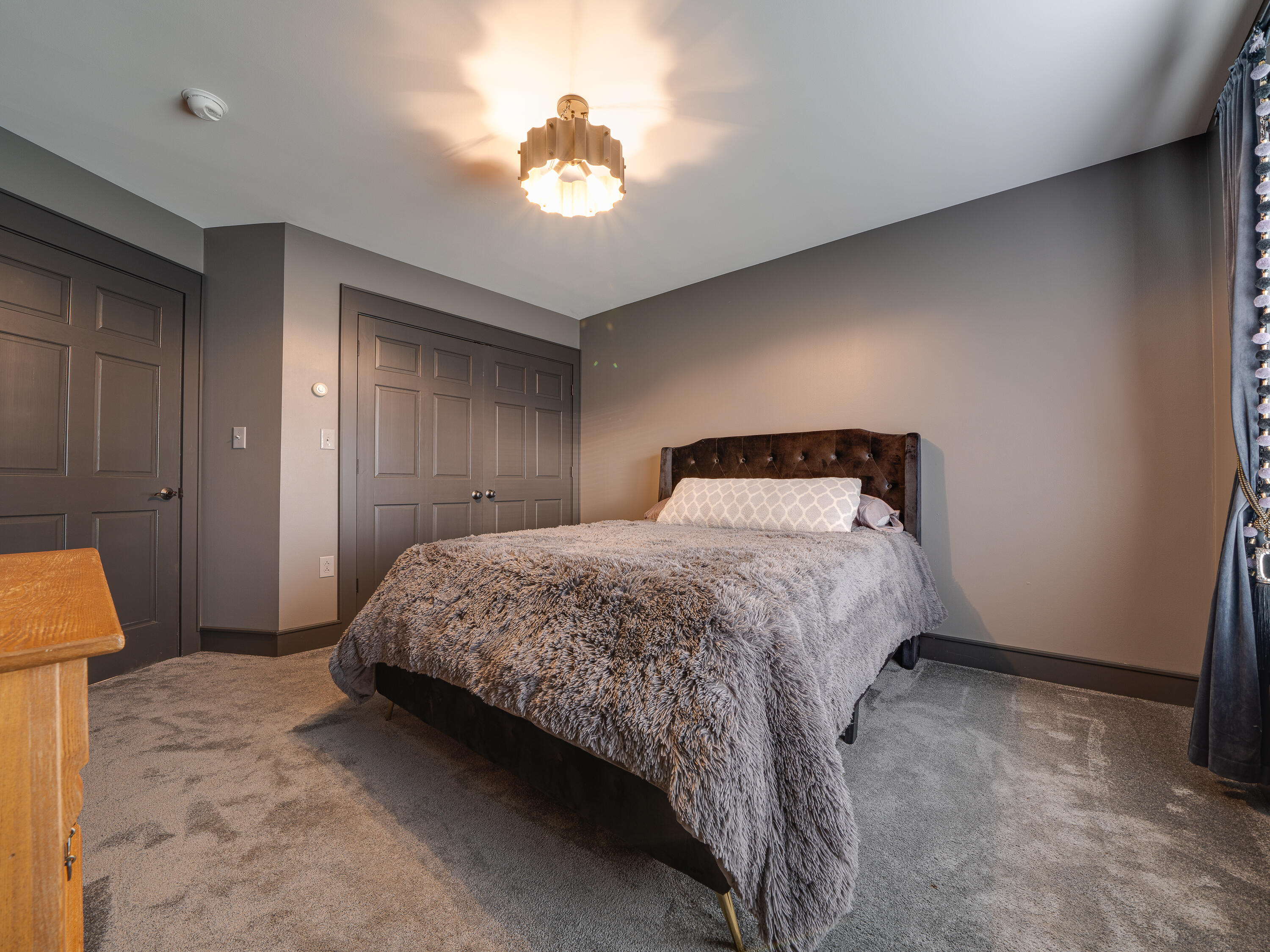 122 Miner Road | B.A. Straight Real Estate