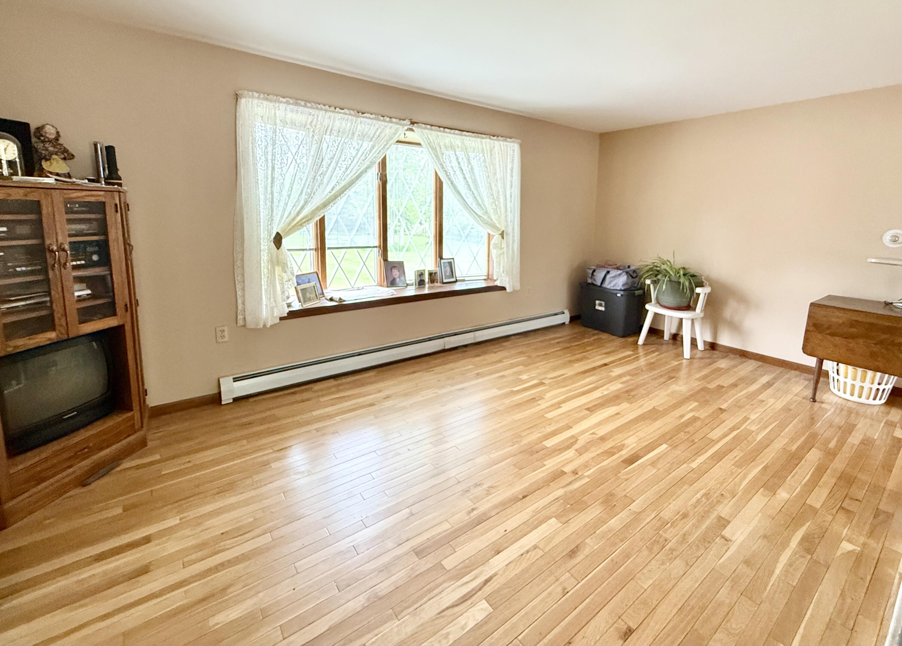 1245 Cumberland Head Road | B.A. Straight Real Estate