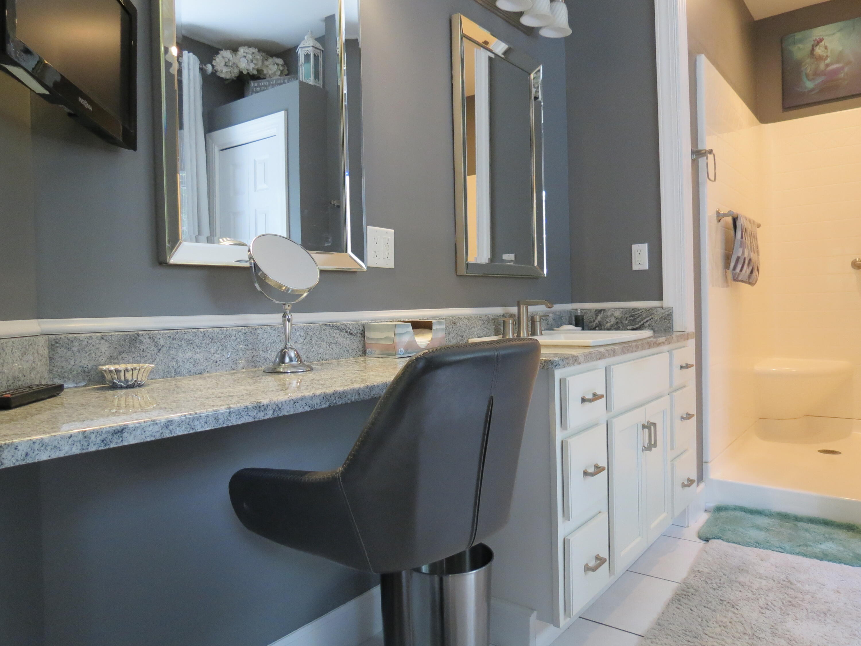 6 Intervale Ave. Avenue | B.A. Straight Real Estate