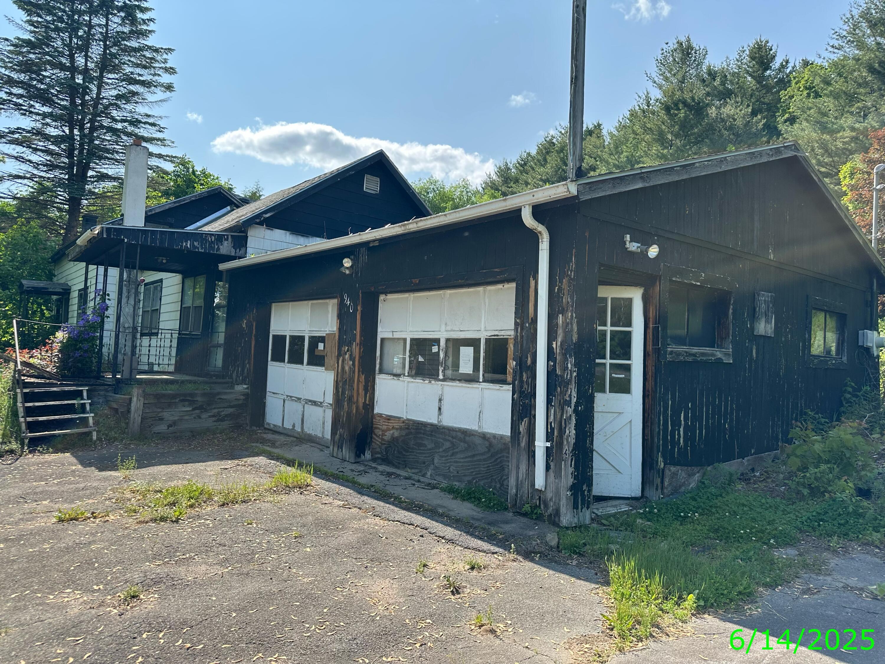940 Peasleeville Road | B.A. Straight Real Estate