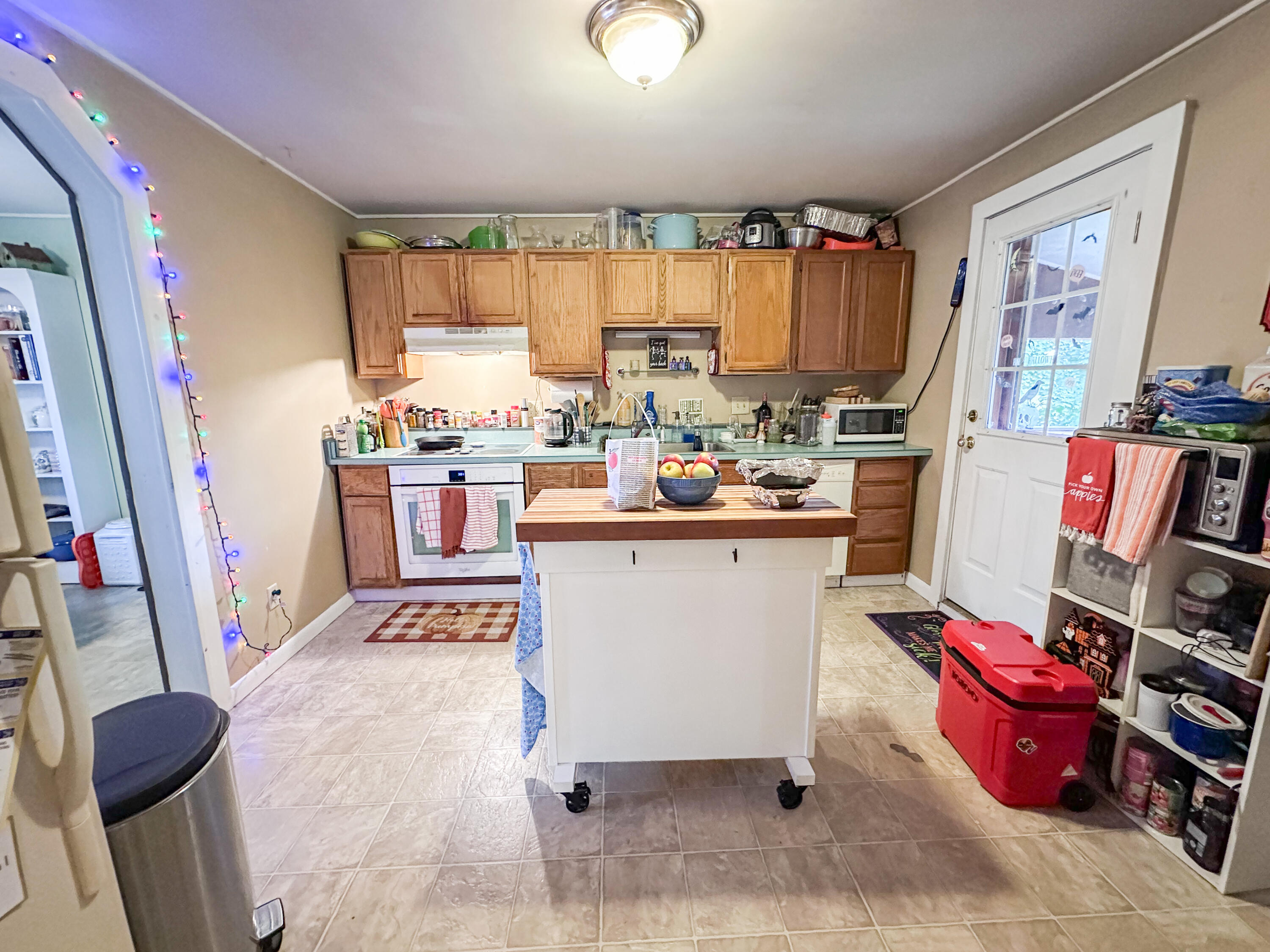 68 Oak Street | B.A. Straight Real Estate